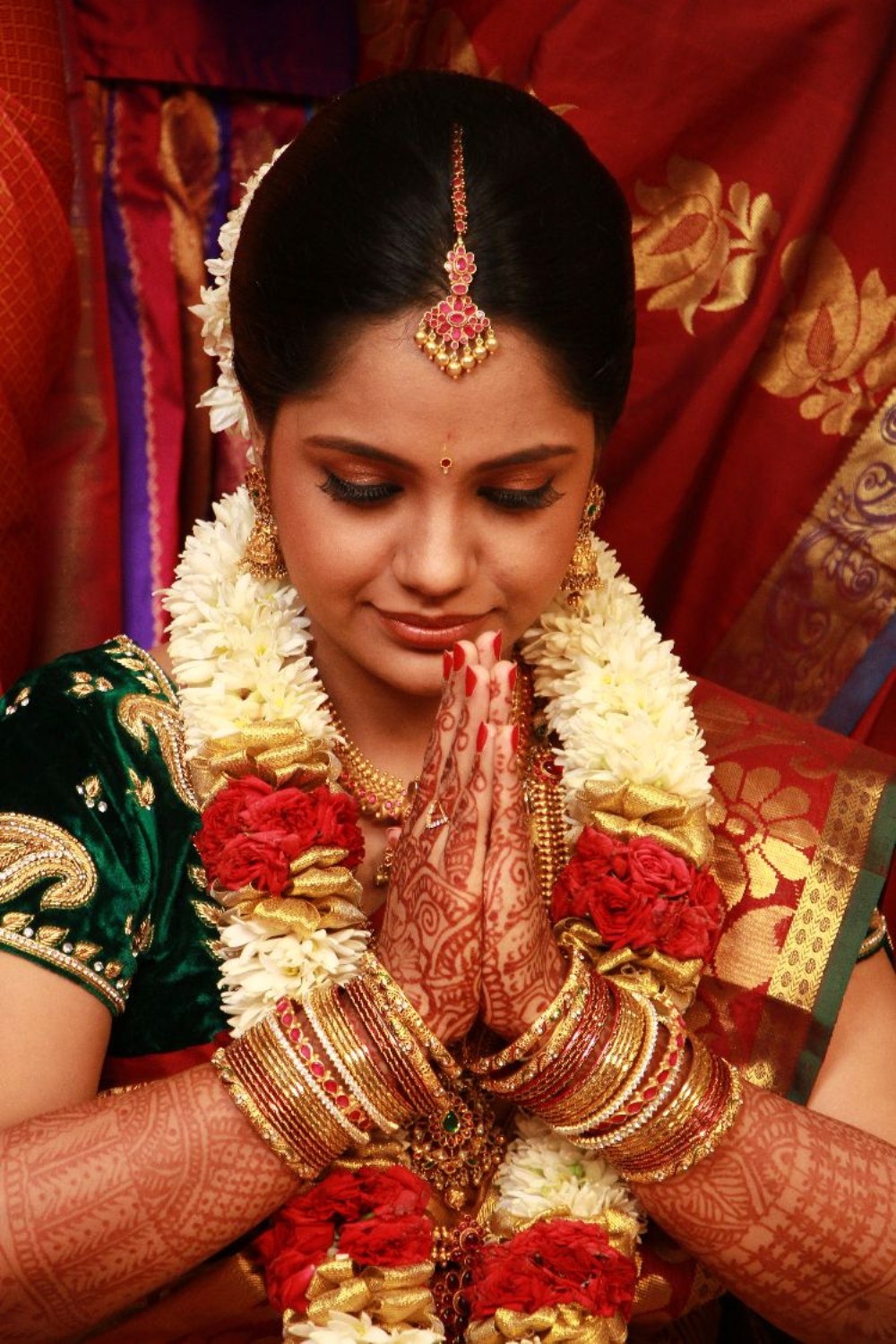 GV Prakash Saidhavi Wedding Reception Gallery - Hot PHOTOSHOOT ...
