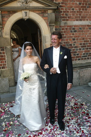 Danish Royal Media Watch: Hologram Helle Gets Huffy and Selective ...