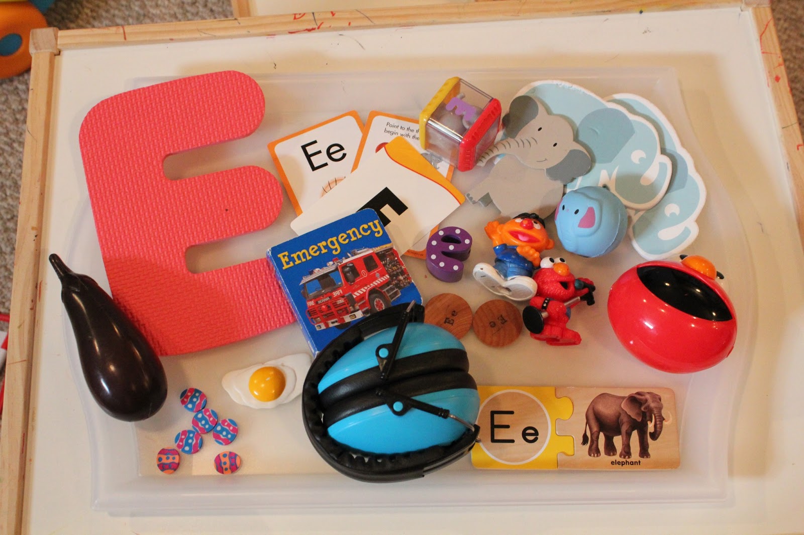 Letter E Tot School