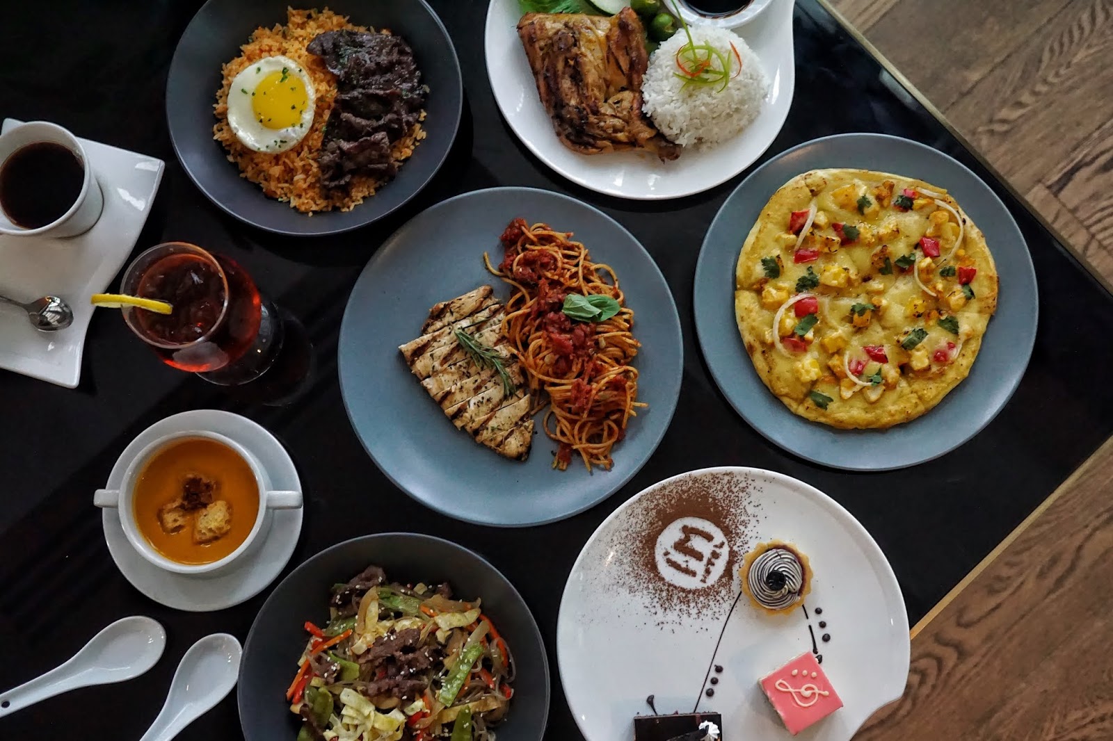 What Mary Loves: The Common Good Launches Lunch Sets