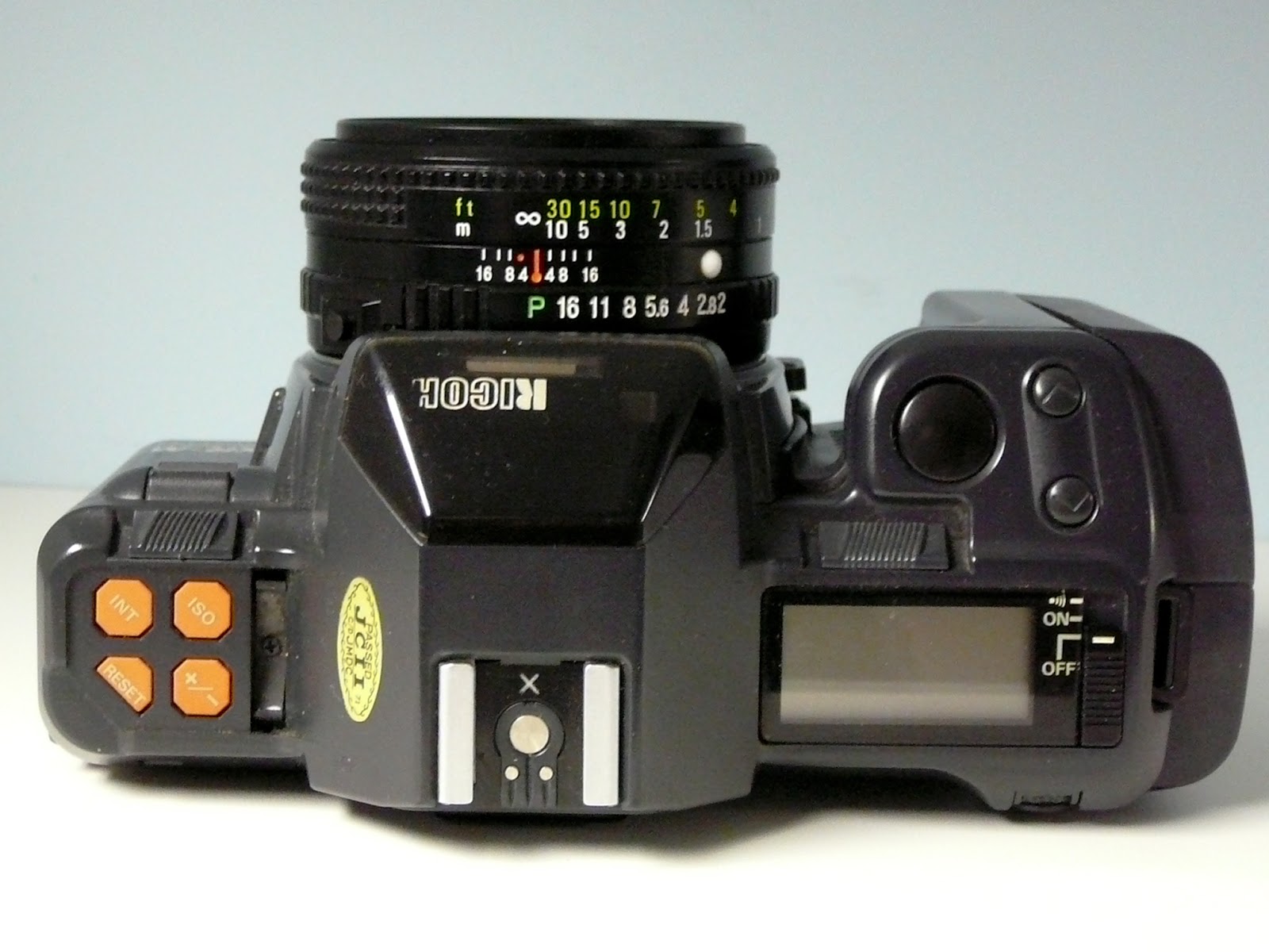Random Camera Blog: The Ricoh XR-M SLR