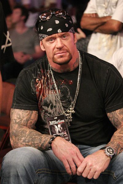 WWE Wallpaper: Old pic of undertaker