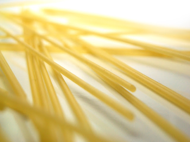 Laavy's Kitchen - A food blog by Laavy: Spaghetti Marinara with tomato ...