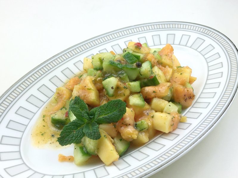 Lecker Bentos und mehr: Gurken-Papaya-Salat mit Mojito-Dressing