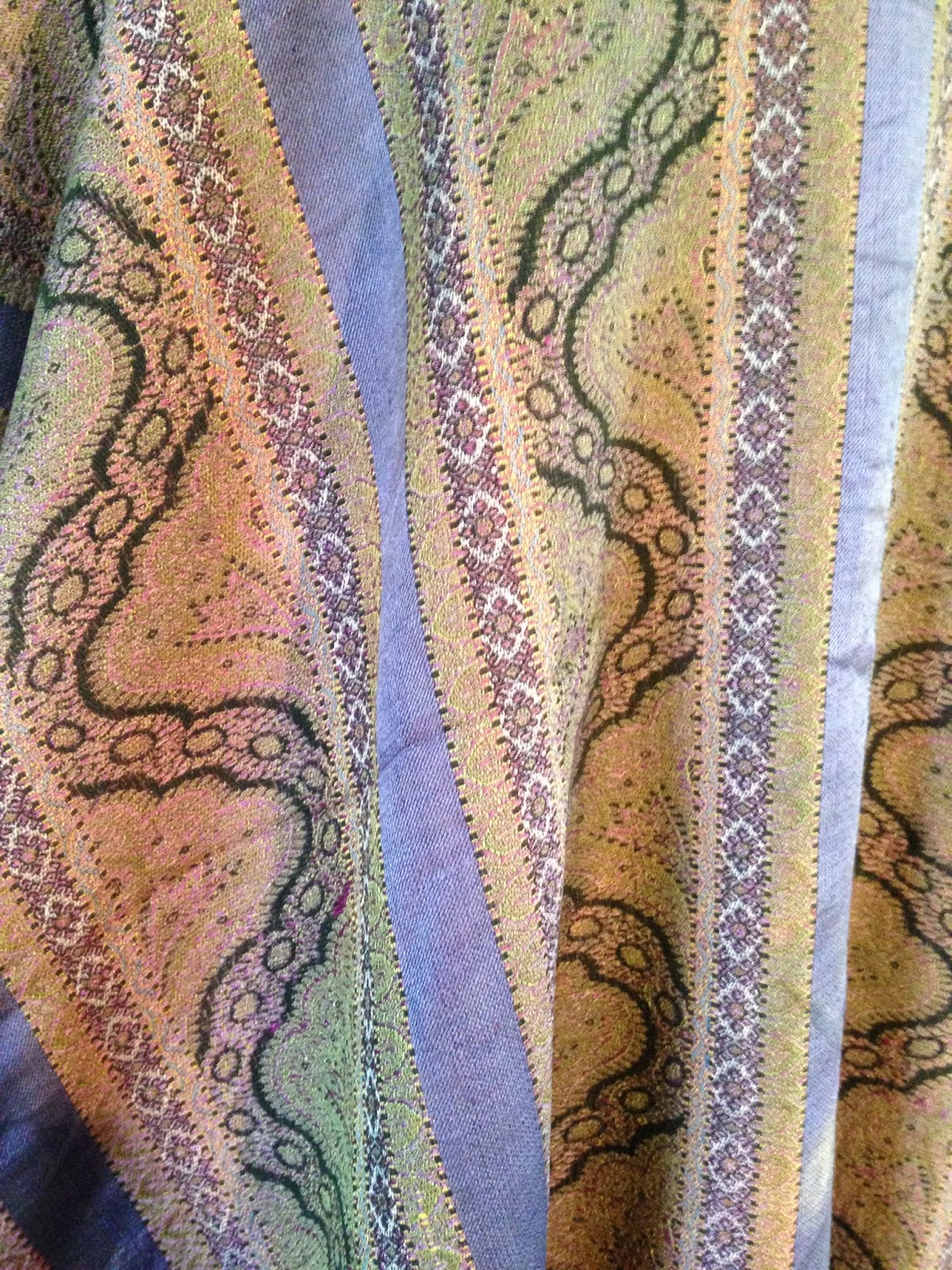 Welsh Quilts: Striped Norwich Shawl