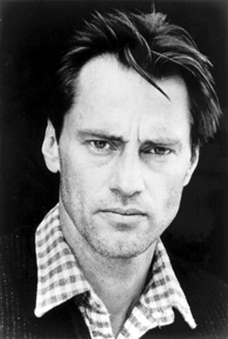 Tinta de Sueños: Un poema de Sam Shepard