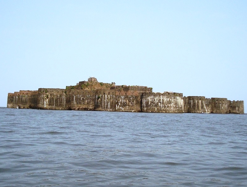 Murud-Janjira Fort - One of the Strongest Marine Forts in India ...