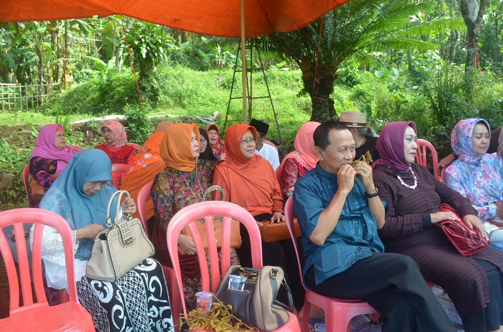 NOSTALGI 69, media alumni smpn 1 singaparna thn 1969.: Re-Uni SMP ...