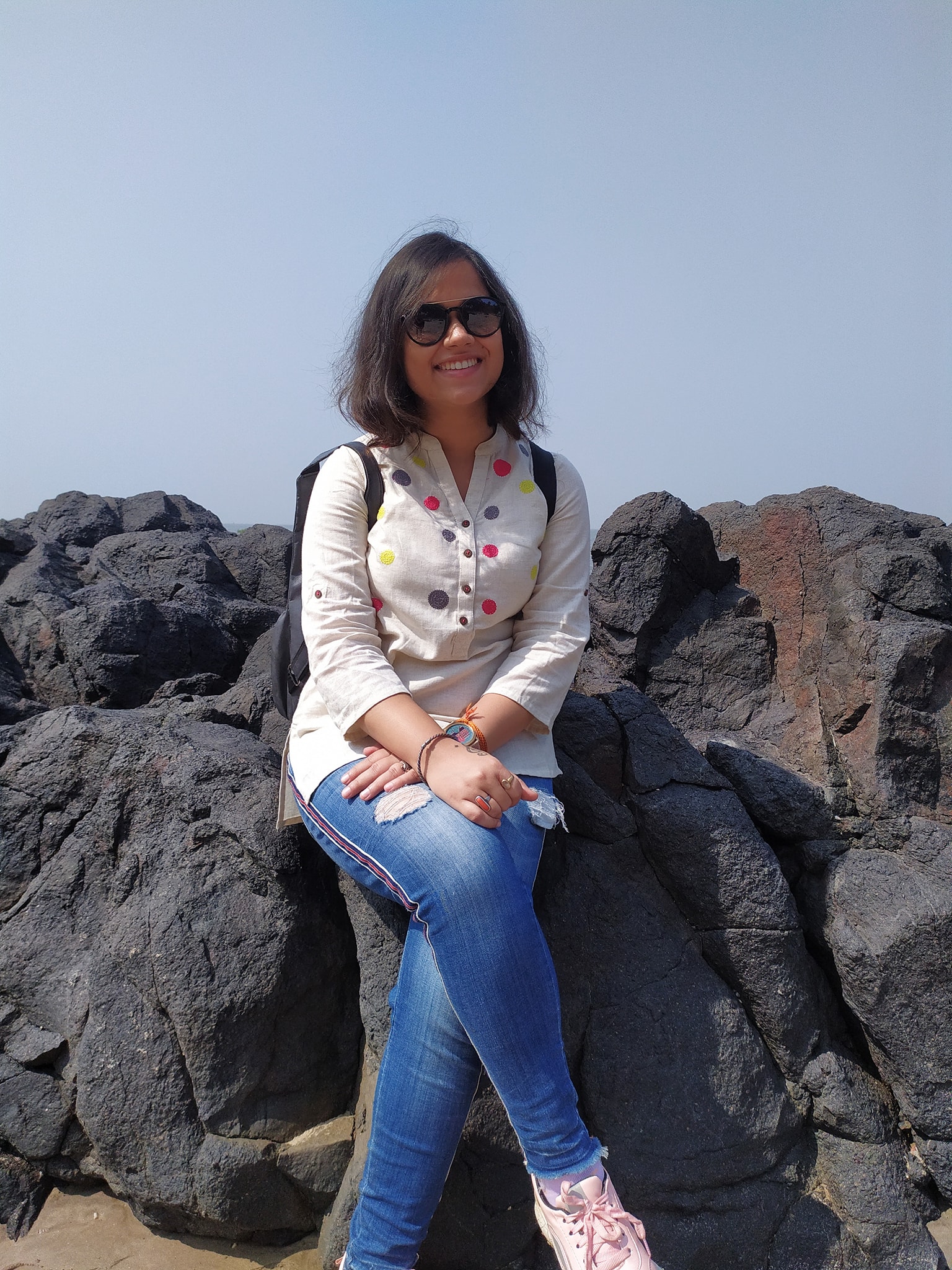 Punjabi singer Amitha Bharathi short hair style - Village Barber Stories