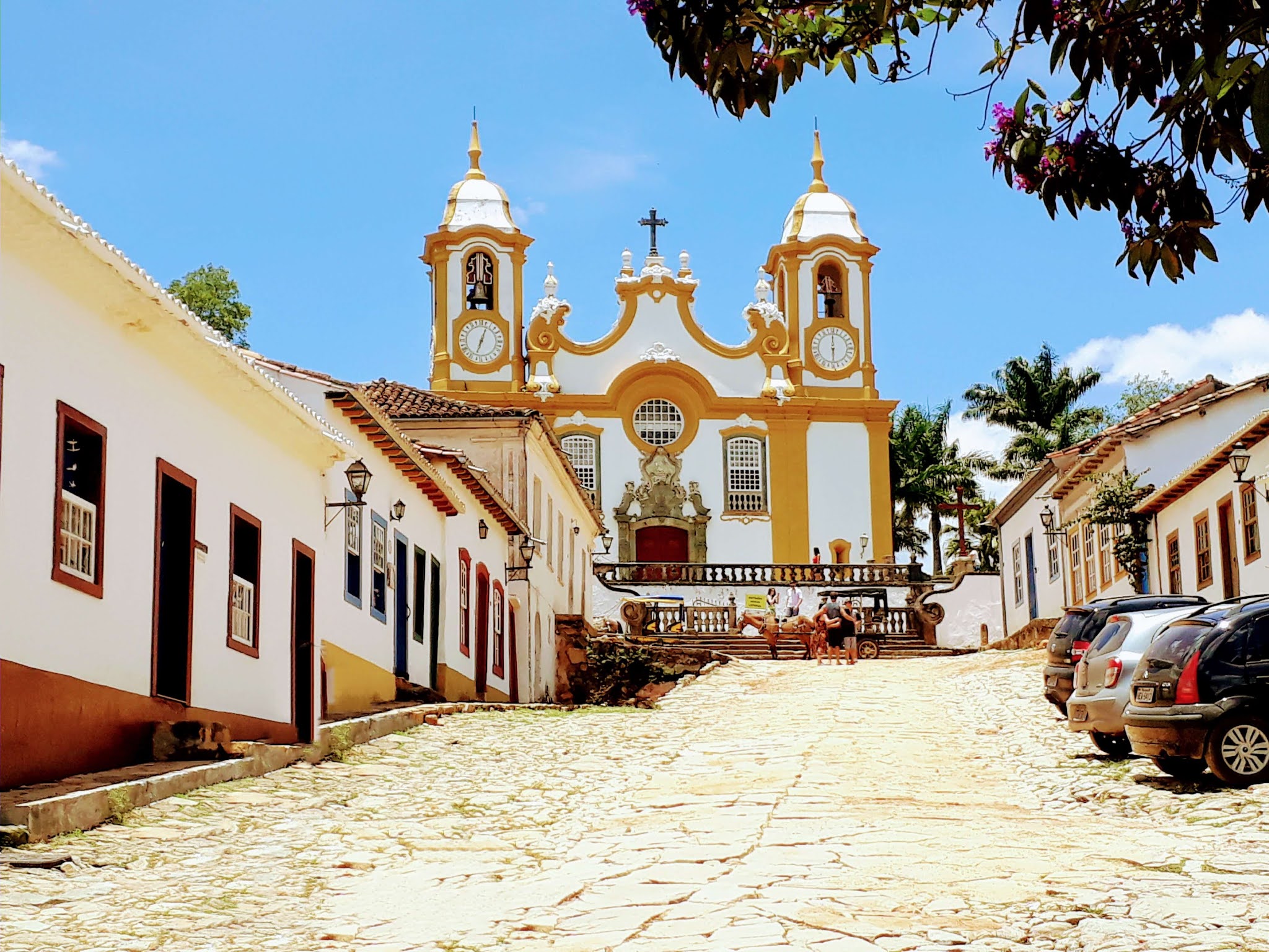 Conheça as Igrejas Históricas de Tiradentes | Expedições em Família