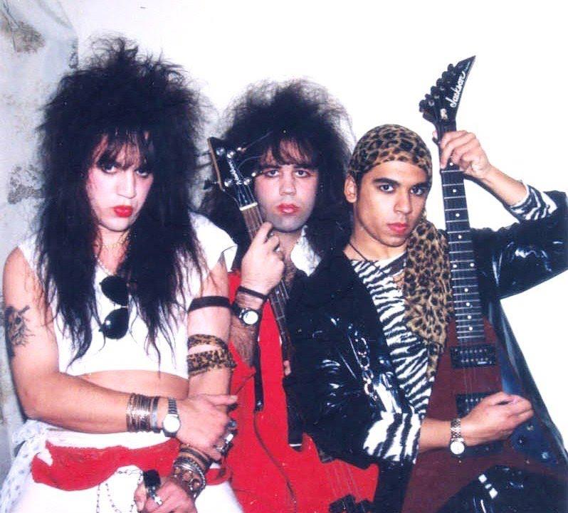 \m/ ROCK DISSIDENTE \m/: Savannah: banda campeã em lançar fitas demo no ...