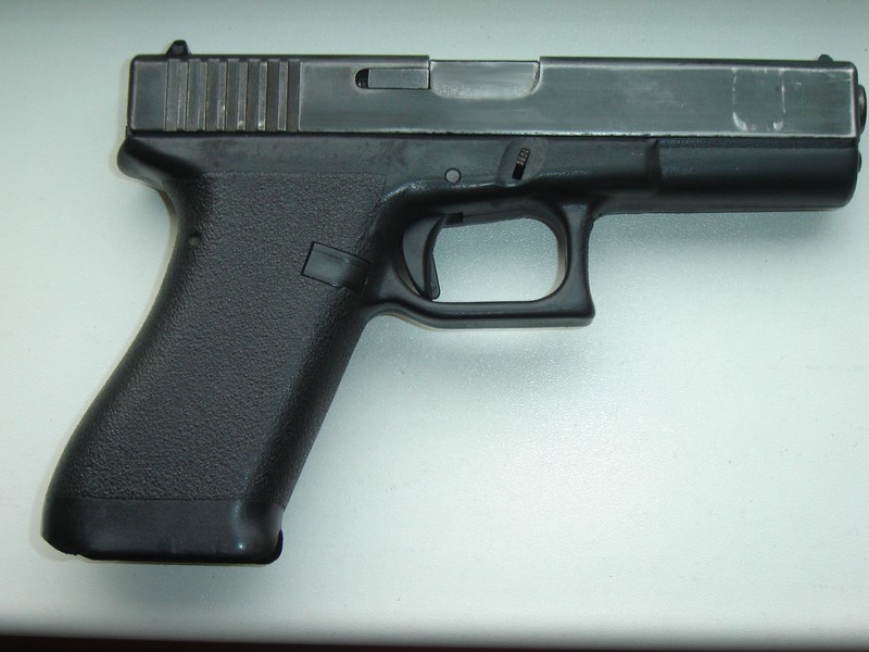 on target shooter nz: BOOK OF GLOCK by Sadowski: