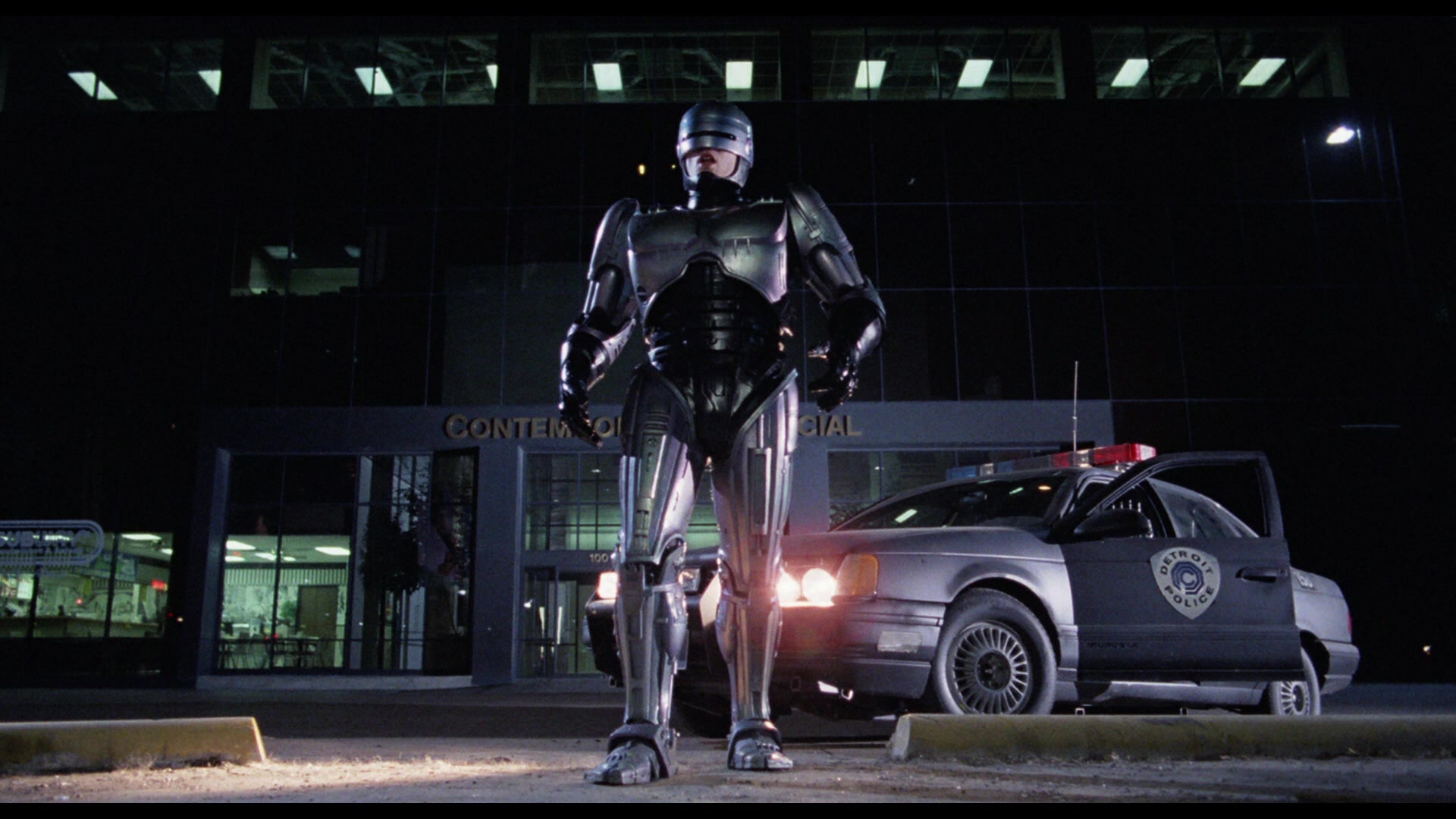 RobocopMovies: RoboCop Character (In)Consistency
