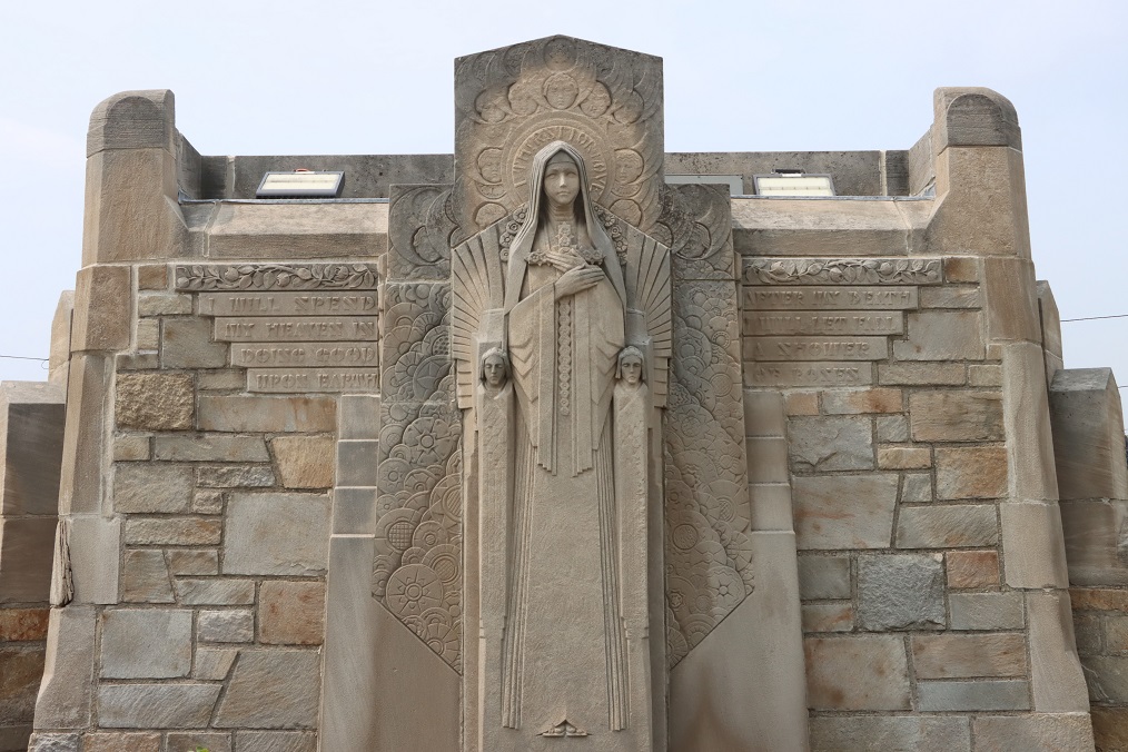 Michigan Exposures: The Shrine of the Little Flower