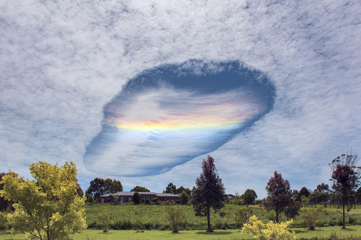 Fallstreak Hole Cloud over Victoria | Earth Blog