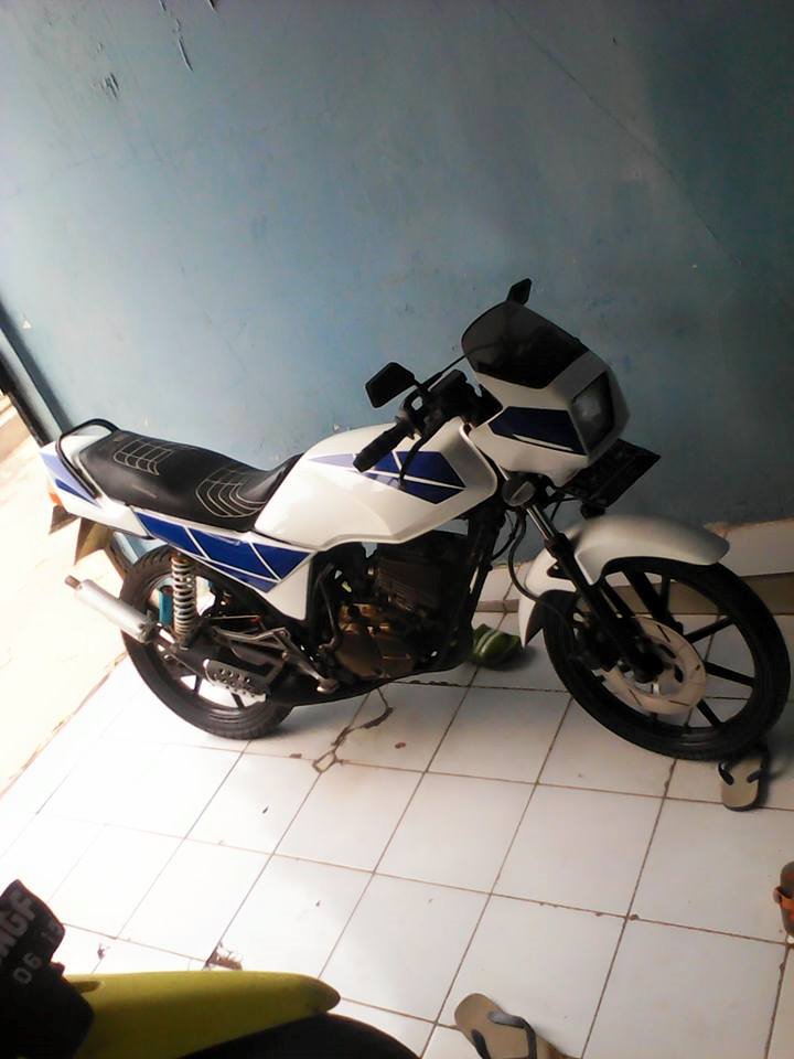 Dijual Motor Legendaris Yamaha RXZ 95 - TANGSEL - LAPAK MOBIL DAN MOTOR ...