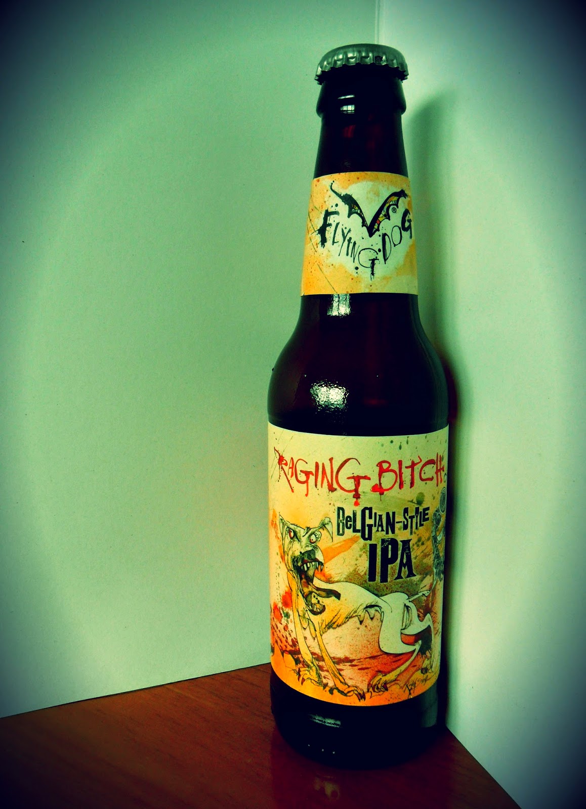 Cervecívoros: Flying Dog Raging Bitch, Belgian Style IPA - Made in USA