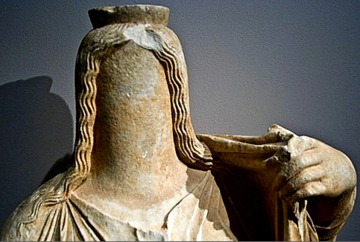 Old European culture: The faceless one