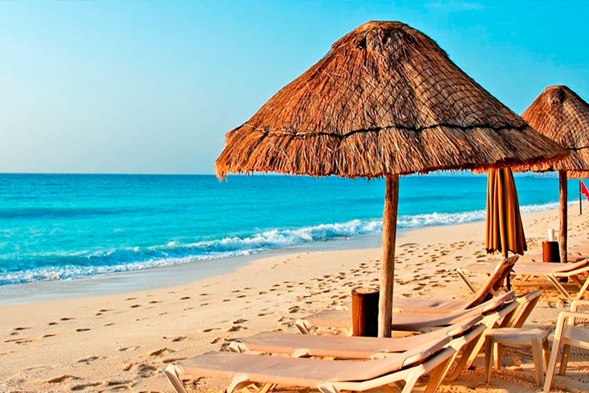 Playa Punta Sal en Canoas de Punta Sal