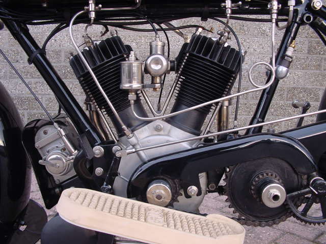 Antique Motorcycles: AJS Model D (1920)