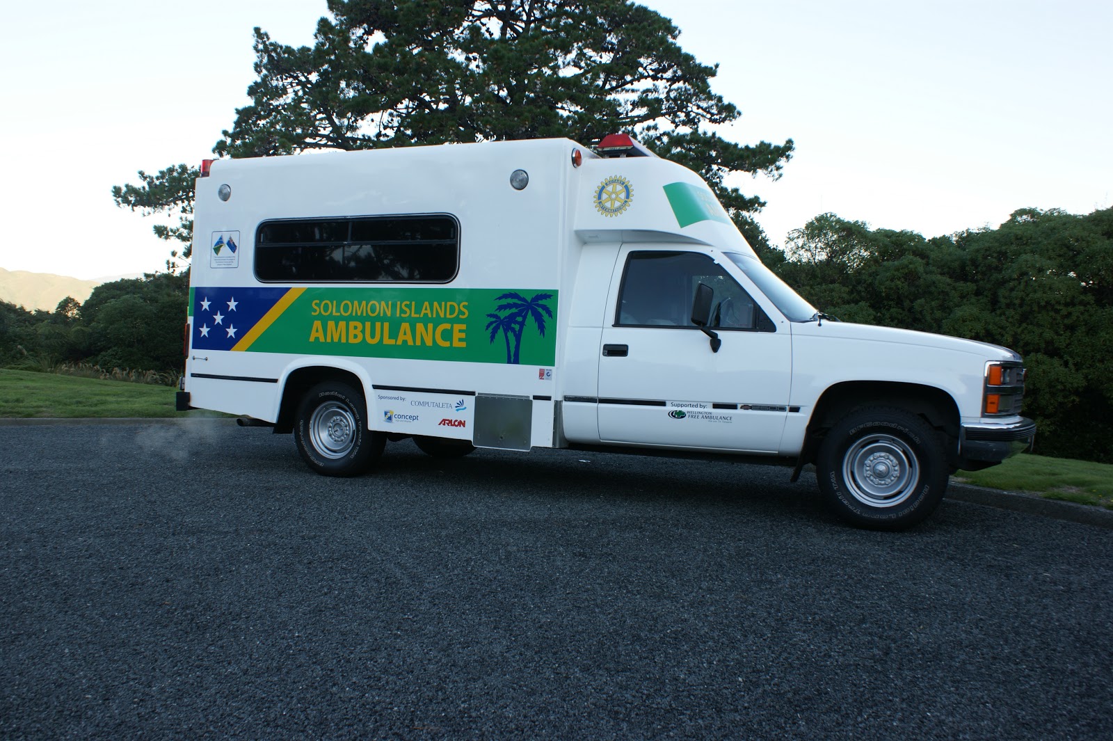 District 9940 in 2012 - 13: Petone Sponsors Ambulance for Solomon Islands