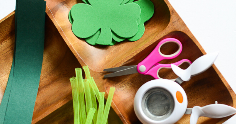 St. Patrick's Day Fine Motor Tray | And Next Comes L - Hyperlexia Resources