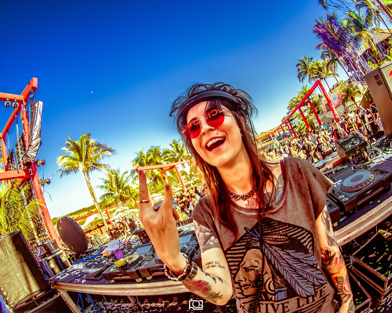 Dj Ze Roberto: Dj Devochka / Destaque