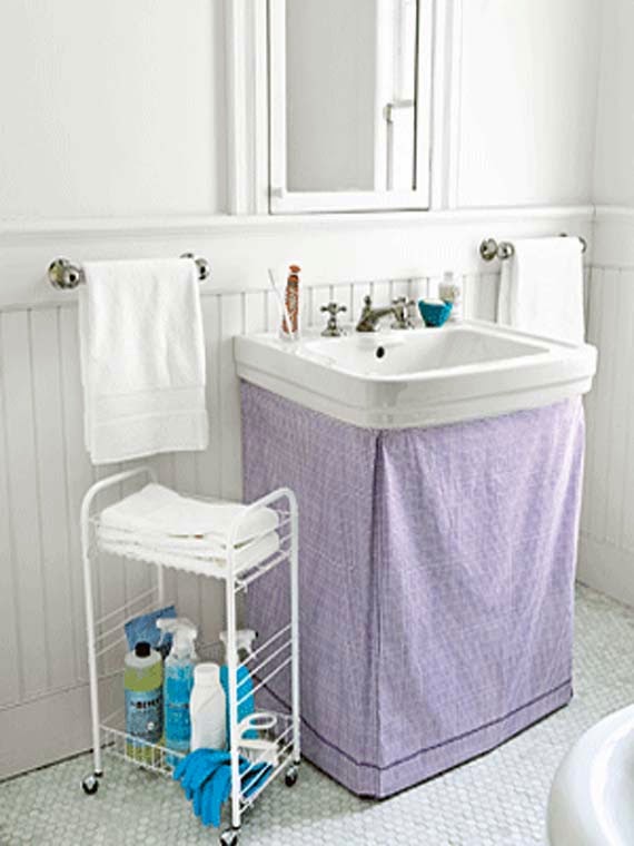 Creative Storage Solutions for Small Bathrooms - AyanaHouse
