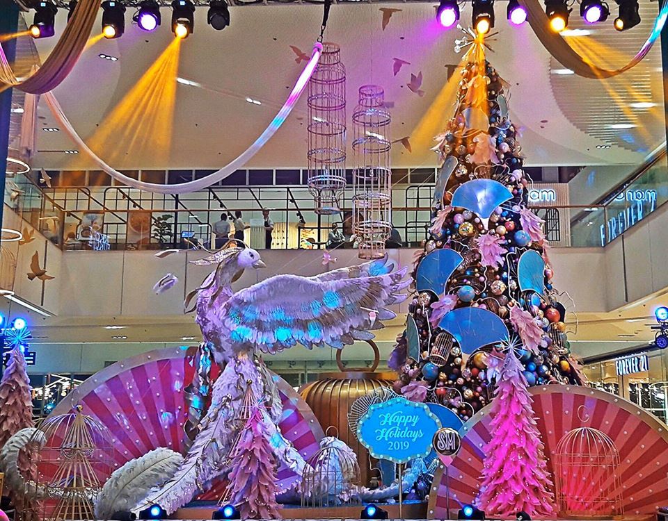 Sm Aura Premier Phoenix-inspired Christmas Display Unveiled