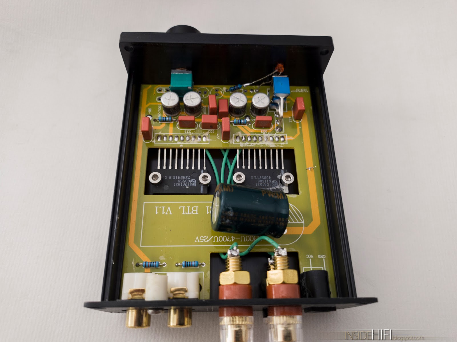 Inside Hi-Fi: Nobsound TDA1521 amplifier