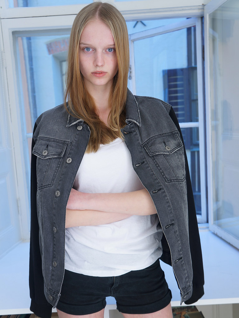 Clara H , Linn A , Emma S from MIKAs Model Managemet | About A Girl...