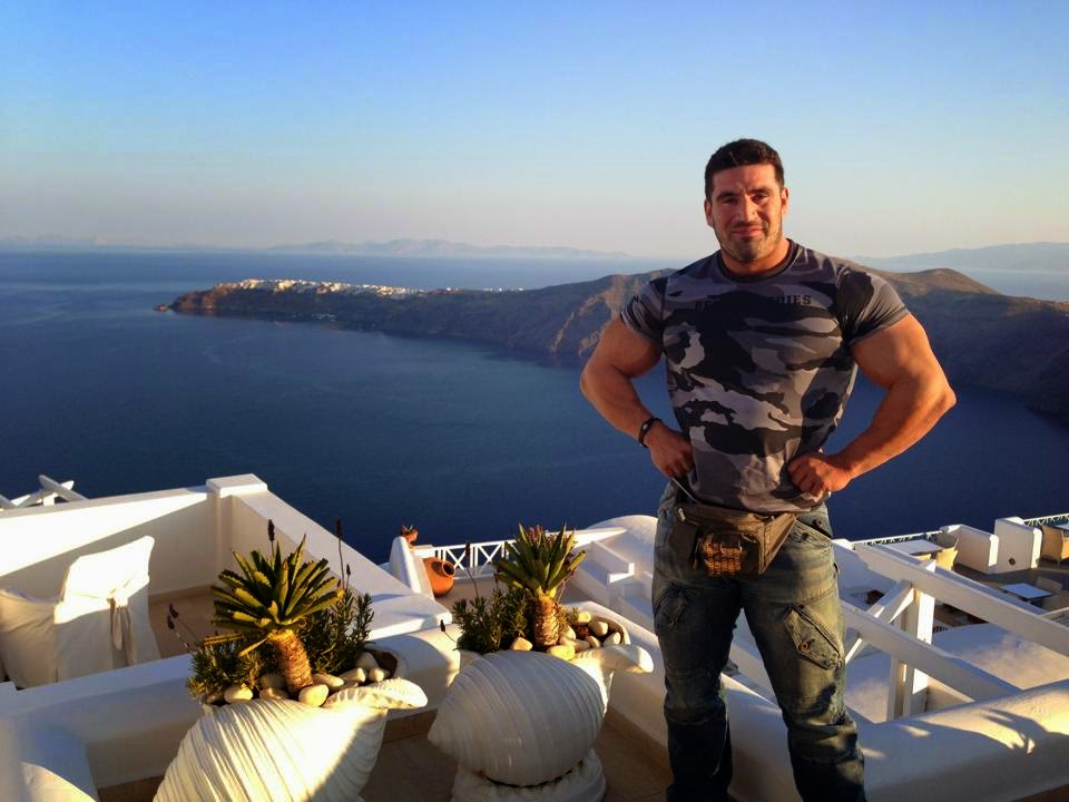 Muscle Lover: Greek bodybuilder Valantis Dokos