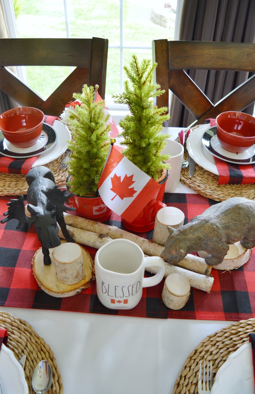 Dining Delight: Woodland Themed Canada Day Tablescape