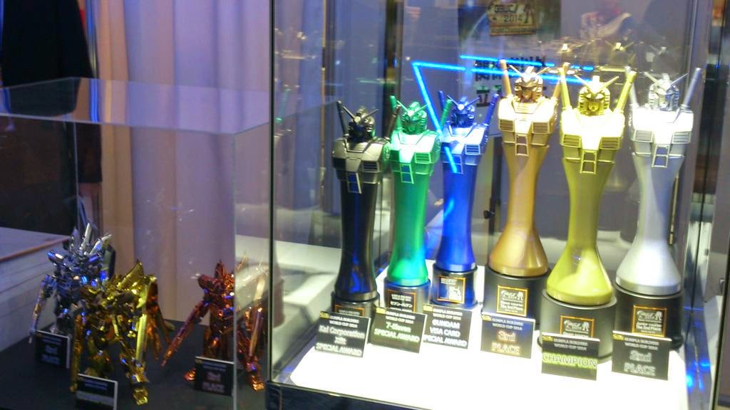 G-リミテッド: GBWC: Trophy Kits — Limited Edition Gundam Model Kits and Figures