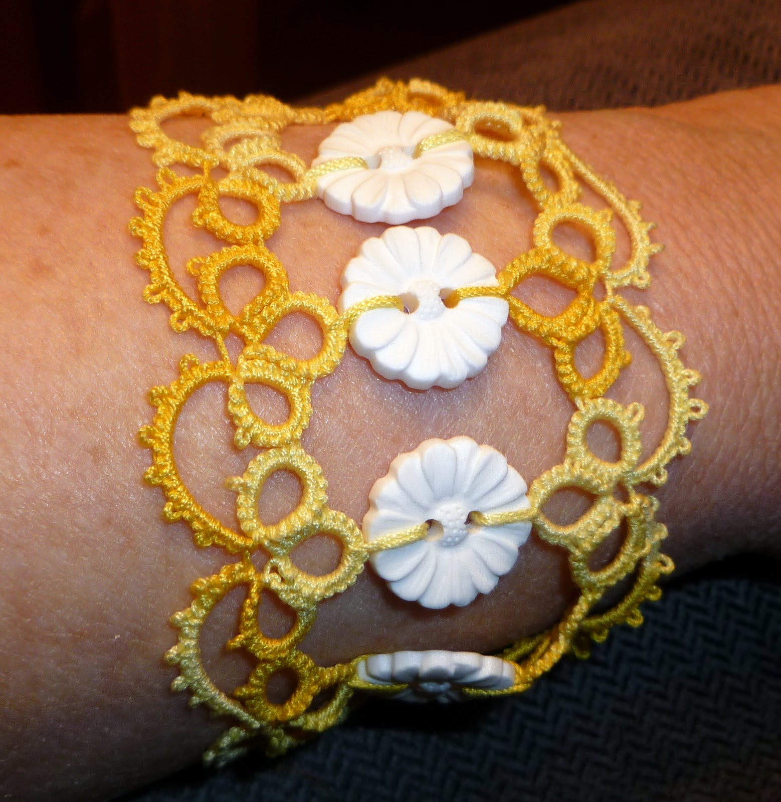 Shopping my Stash: Off the Shuttle: Tatted Button Bracelet