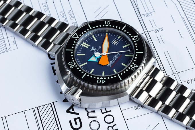 Watch without lugs? | WatchUSeek Watch Forums