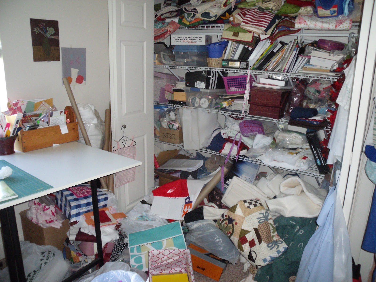 Two Tangled Threads: Sewing Room Disaster Makeover