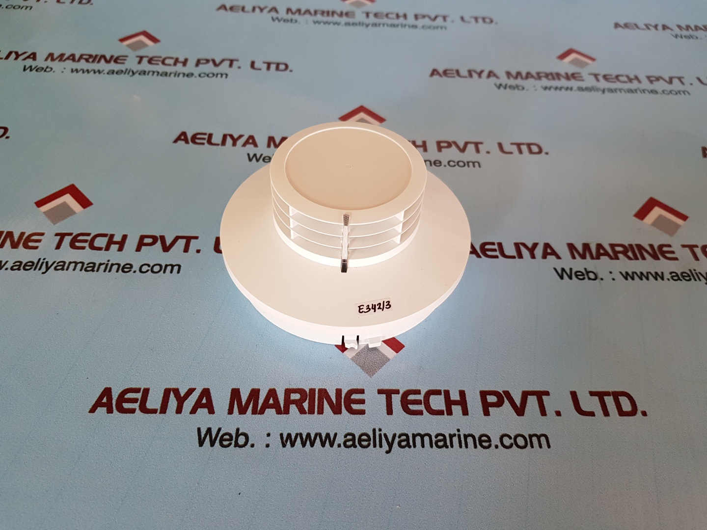 HEKATRON SCD 563 SMOKE DETECTOR - Aeliya Marine