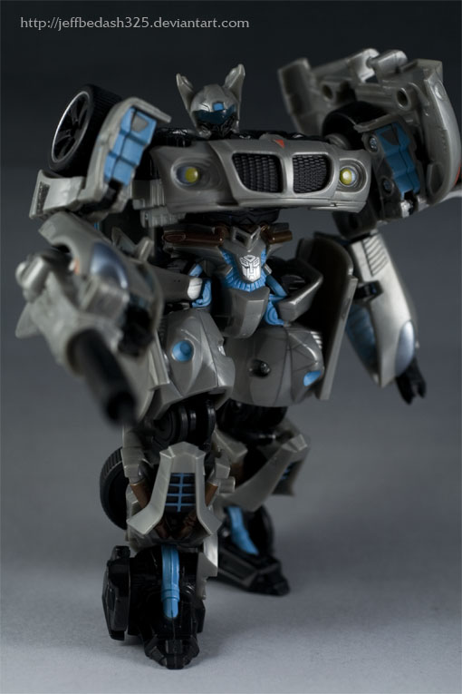 mundo transformer: Jazz, en teoría el segundo al mando.