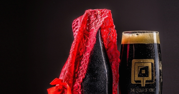 အမ်ိဳးသမီးအဂၤါကဘက္တီးရီးယားေတြနဲ႕ ထုပ္လုပ္ထားတယ္ဆုိတဲ့ဘီယာ | MP4 YoU world