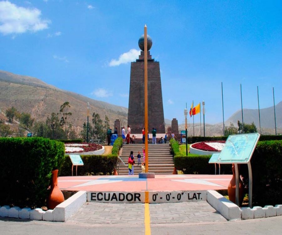ECUADOR, un hermoso país Andino: - Mitad del Mundo en Ecuador