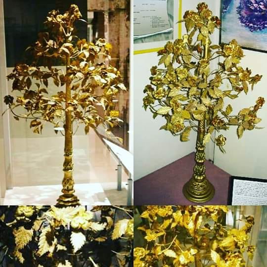 Kitab Sejarah Malaya: INTERPRETASI BUNGA EMAS: SIMBOL PERSAHABATAN ATAU ...