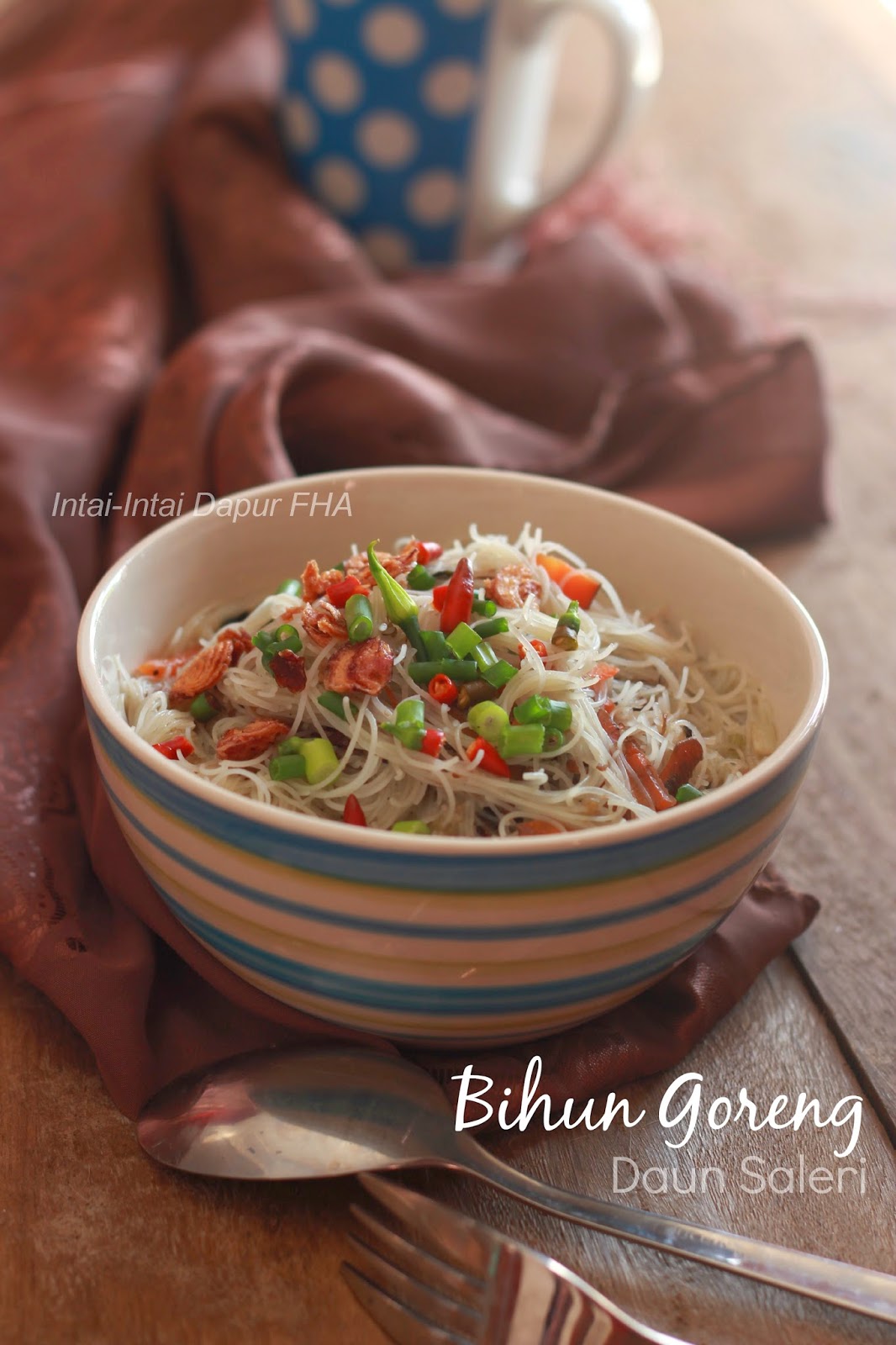BIHUN GORENG Daun Saderi - FHA Selemak Santan