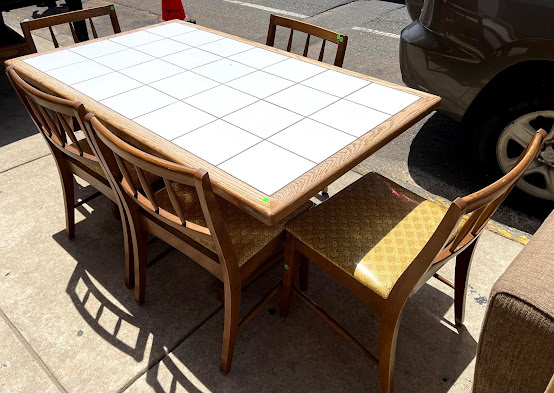 Uhuru Furniture & Collectibles: #486986 White Tile Top Dining Table ...