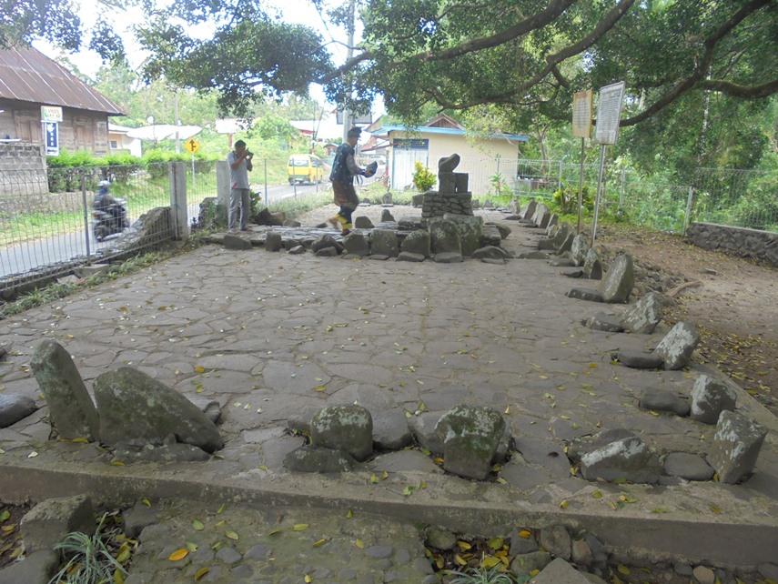 SENI LAMA MELAYU (MALAY OLDEN ART): Batu Batikam