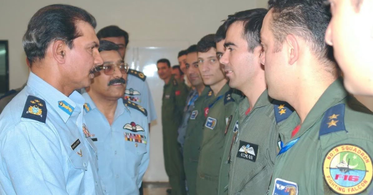Faisal Riaz's faisalness: Tea with Air Marshal (r) Shahid Lateef