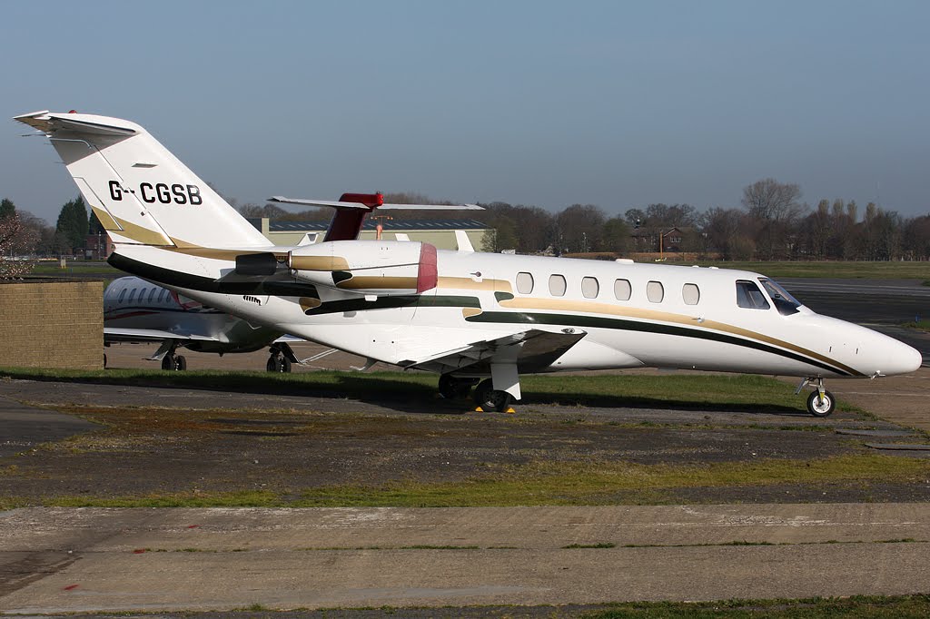 LONDON BIGGIN HILL AIRPORT EGKB/BQH IMAGES by Terry Wade: G-CGSB C25A ...
