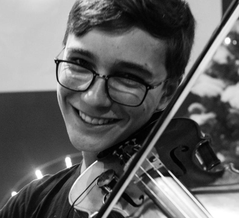 artSMart: FOM PRELUDE PERFORMER: BENJAMIN BURTON