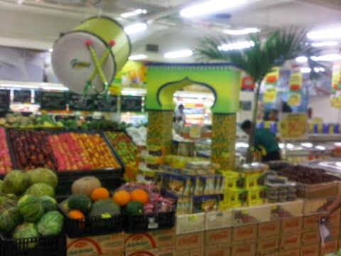 Display produk di Supermarket