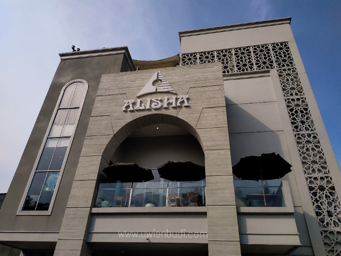 Tentang Alisha Fancy Shop Bandung